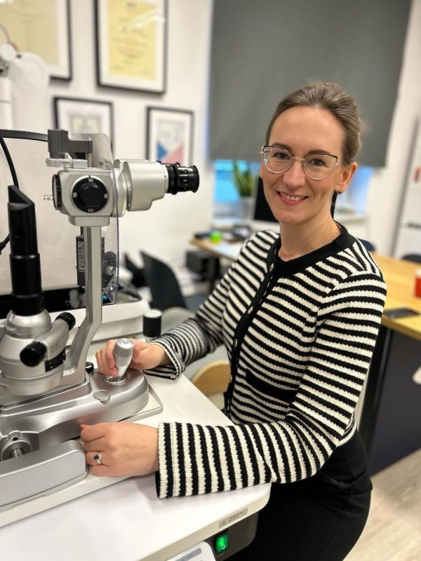 Dr n. med. Julia Janiszewska-Salamon – GlaucoMed Gabinet Okulistyczny i ...